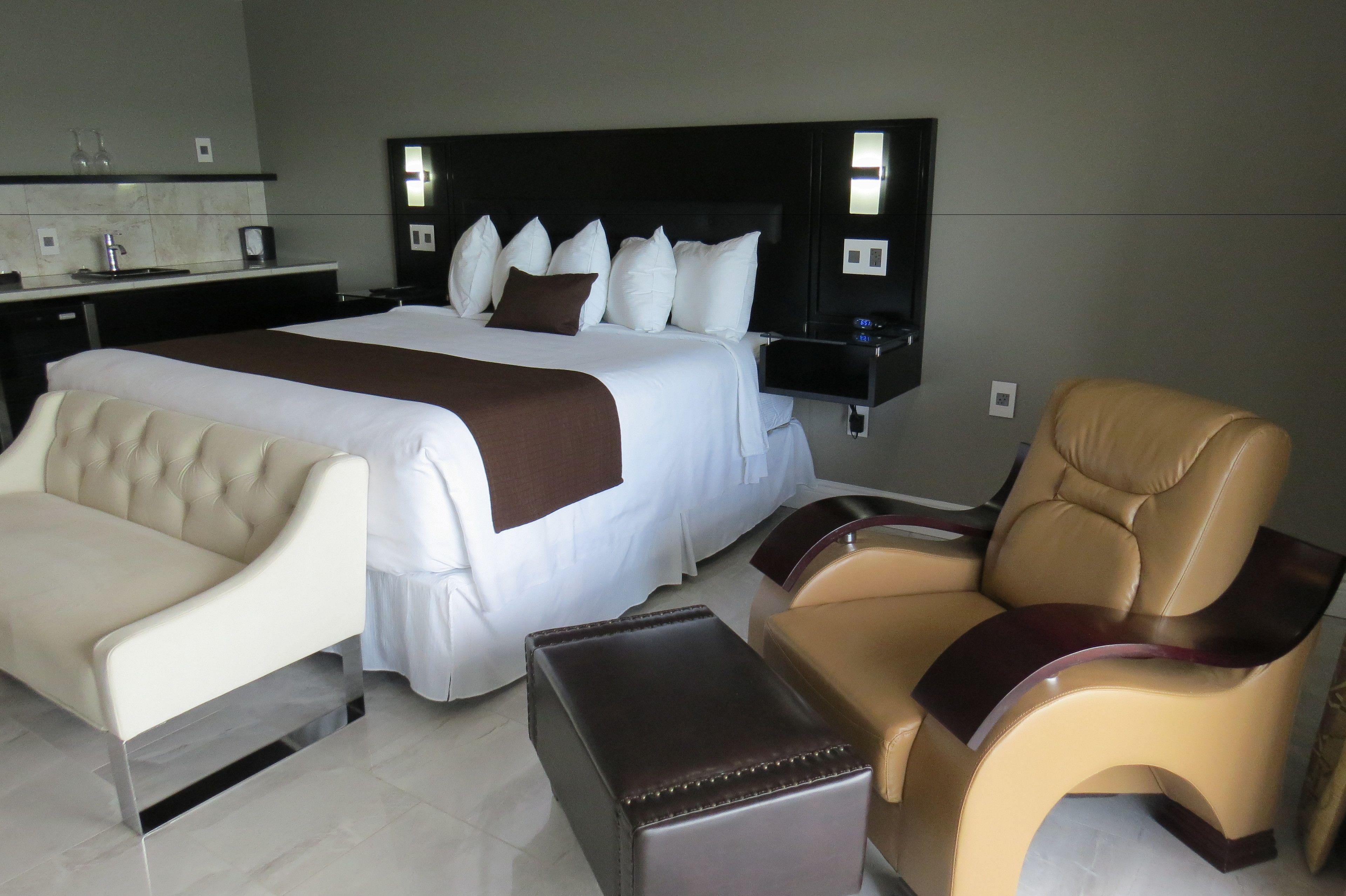 DOCKSIDE SUITES | ⋆⋆⋆⋆⋆ | DIGBY, CANADA | SEASON DEALS FROM $100